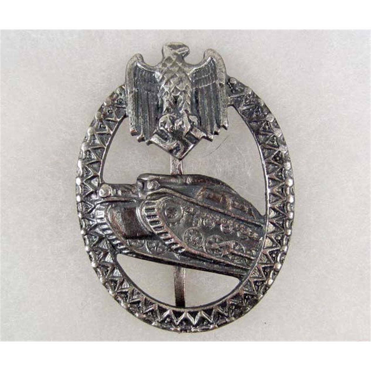 GERMAN NAZI TANK BADGE