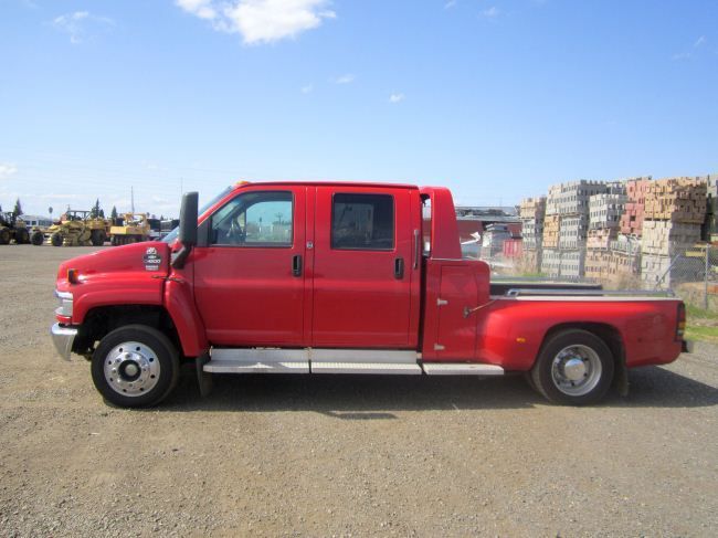 2005 Chevrolet C4500 Custom Dixie Classic S/A Hauler