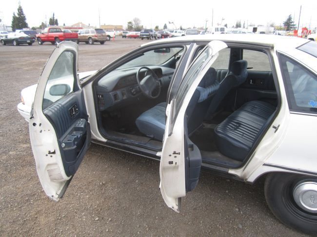 1991 Chevrolet Caprice Police Interceptor Sedan