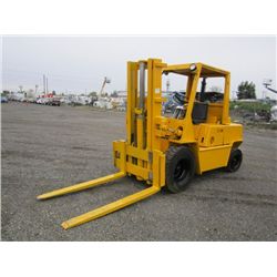 1975 Clark C500-Y-80D Forklift