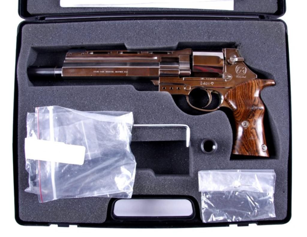 Mateba Mdl 6 Unica Cal .44mag SN:001433