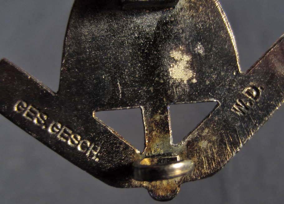 GERMAN NAZI RAD LABOR FRONT BADGE