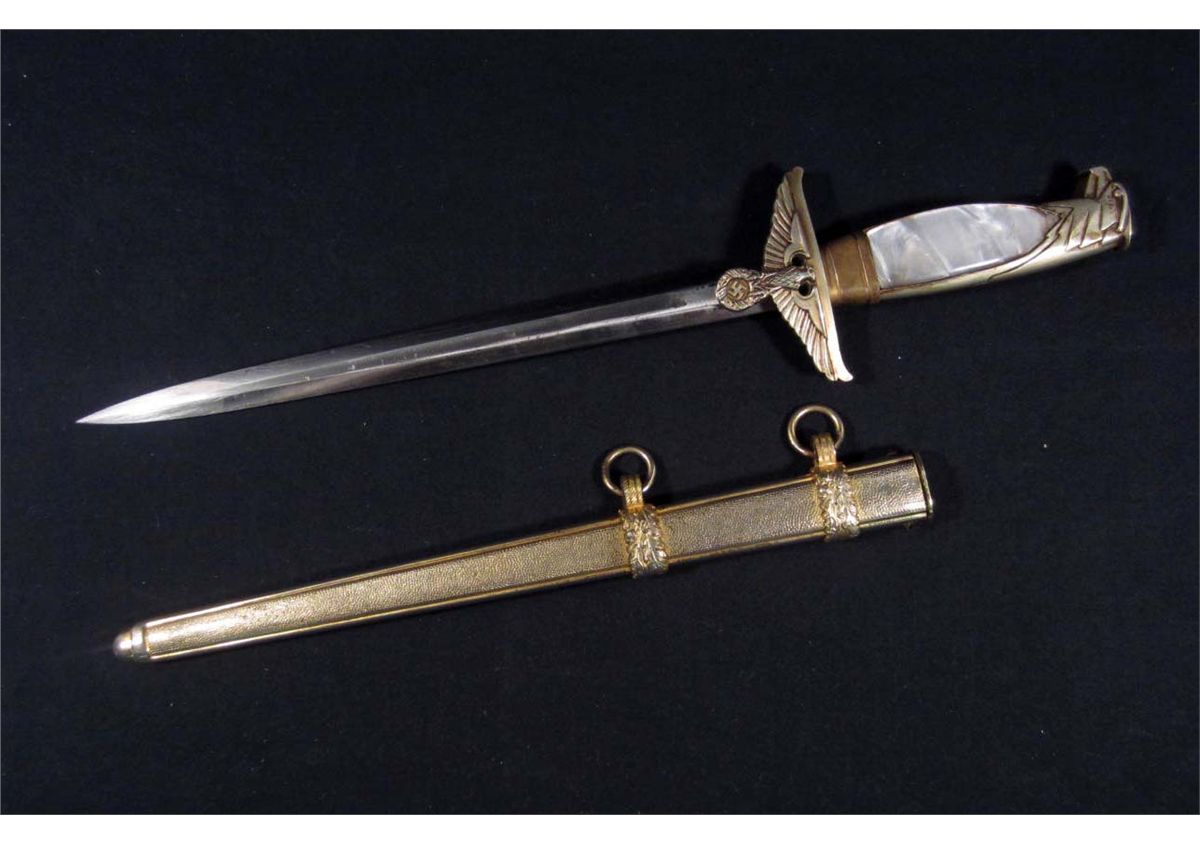 RARE GERMAN NAZI GOLD DIPLOMATIC OFFICERS DAGGER W/ SCABBARD