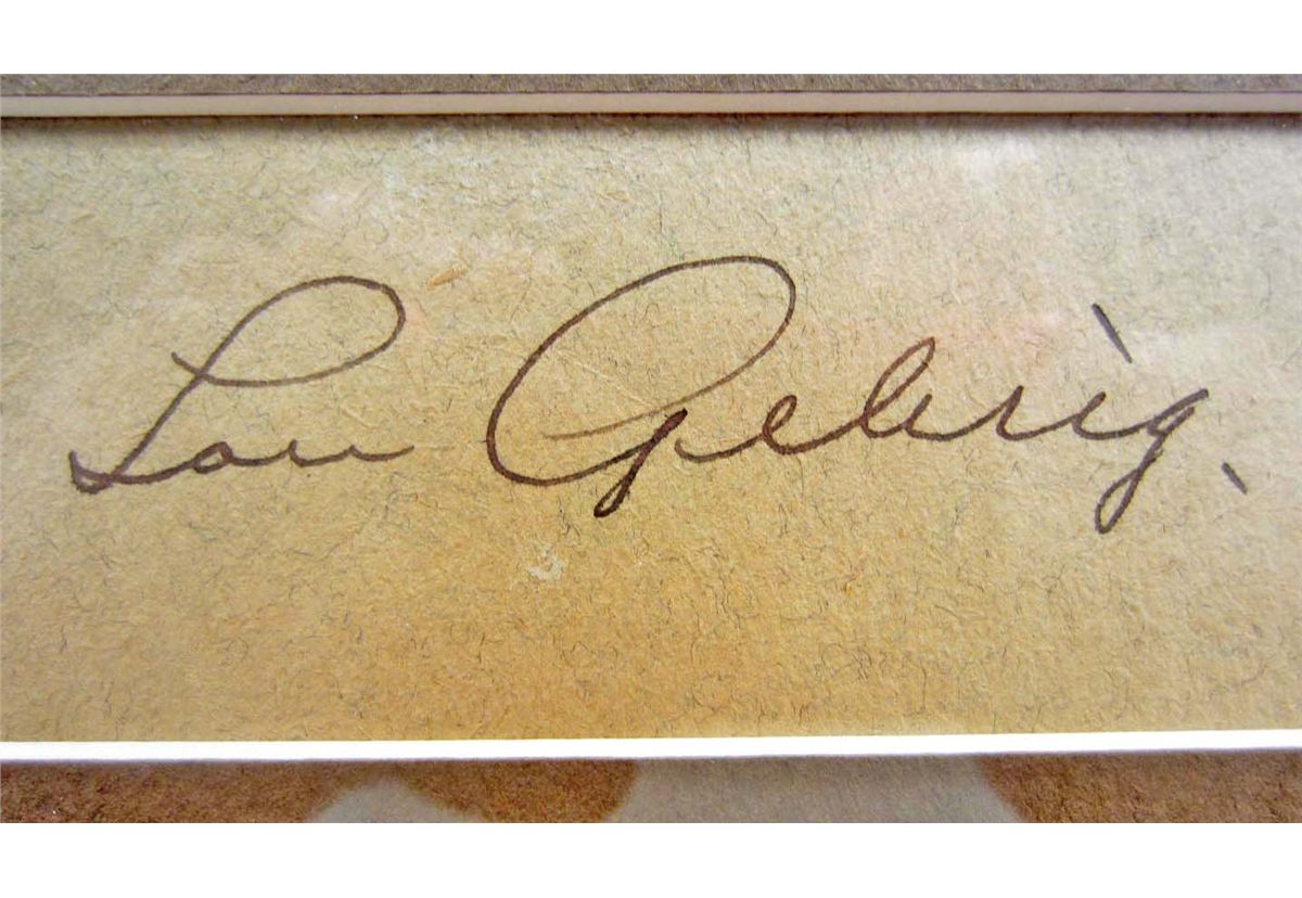 LOU GEHRIG CUT SIGNATURE W/ PICTURE - FRAMED W/ COA