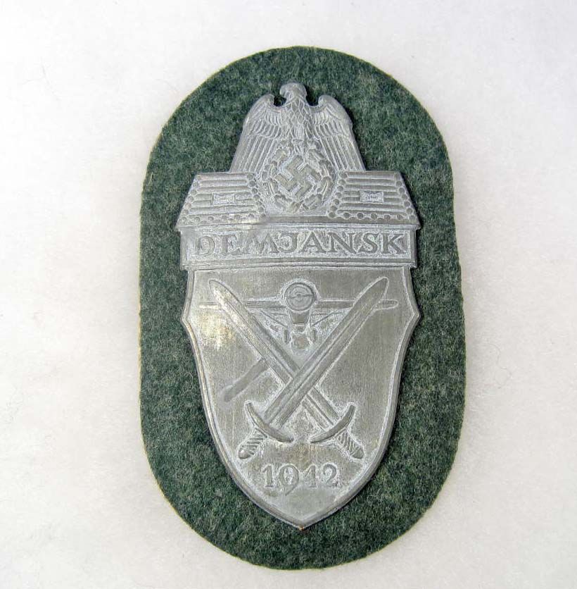 GERMAN NAZI ARMY DEMJANSK SLEEVE SHIELD