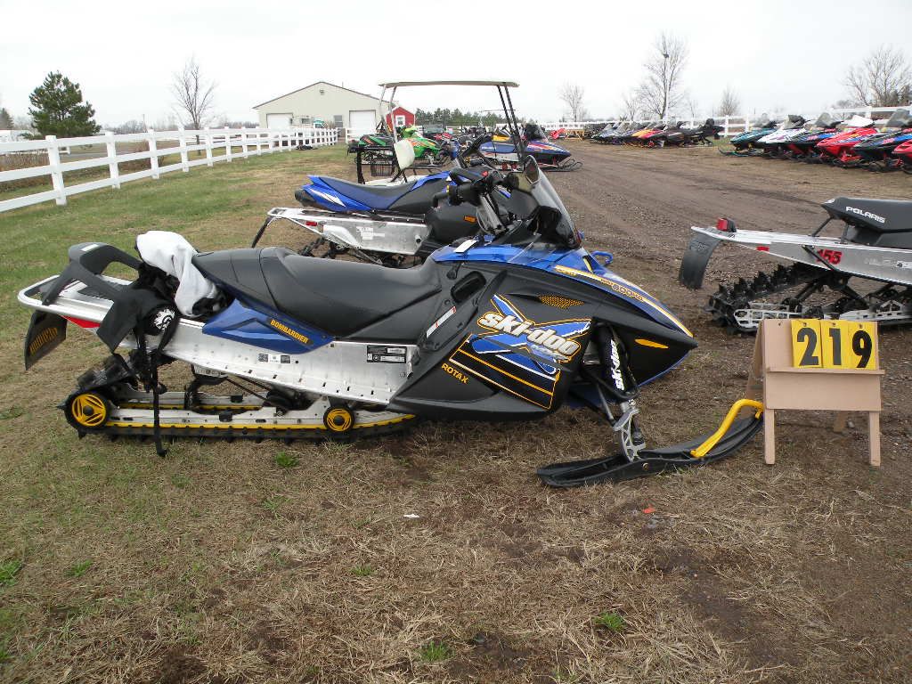 2004 Ski Doo Summit X Highmark 800 w/DPM SN- 2BPS402824V000570