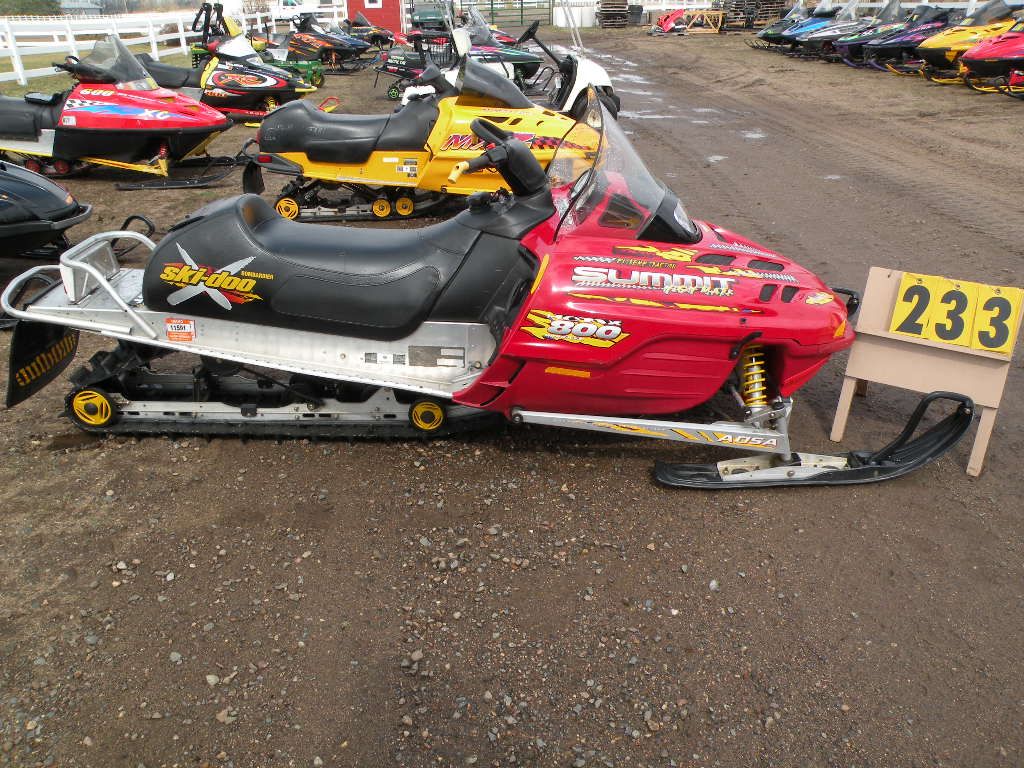 2001 Ski Doo Summit Highmark 800w/DPM SN- 2BPS172831V000347