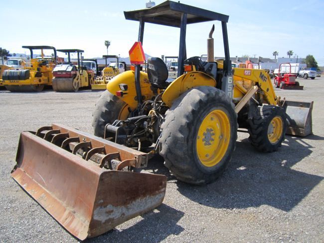 1997 Massey Ferguson 650 4x4 Skip Loader