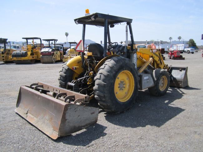 1998 Fermec 650B 4x4 Skip Loader