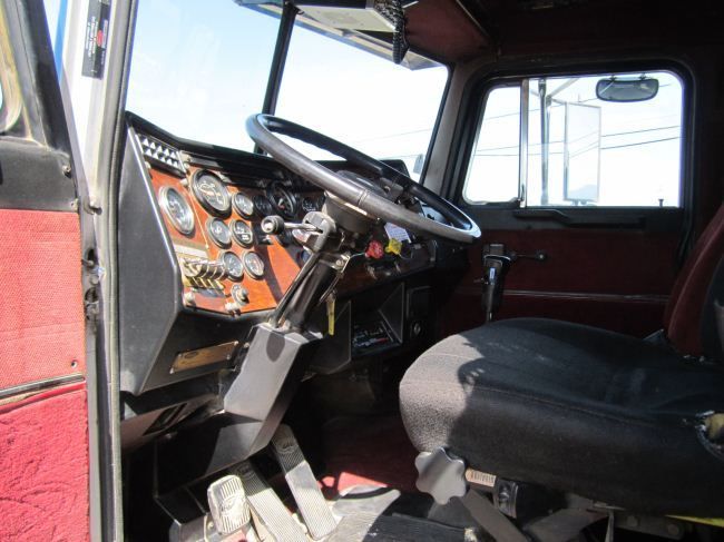 1987 Peterbilt 377 T/A Dump Truck