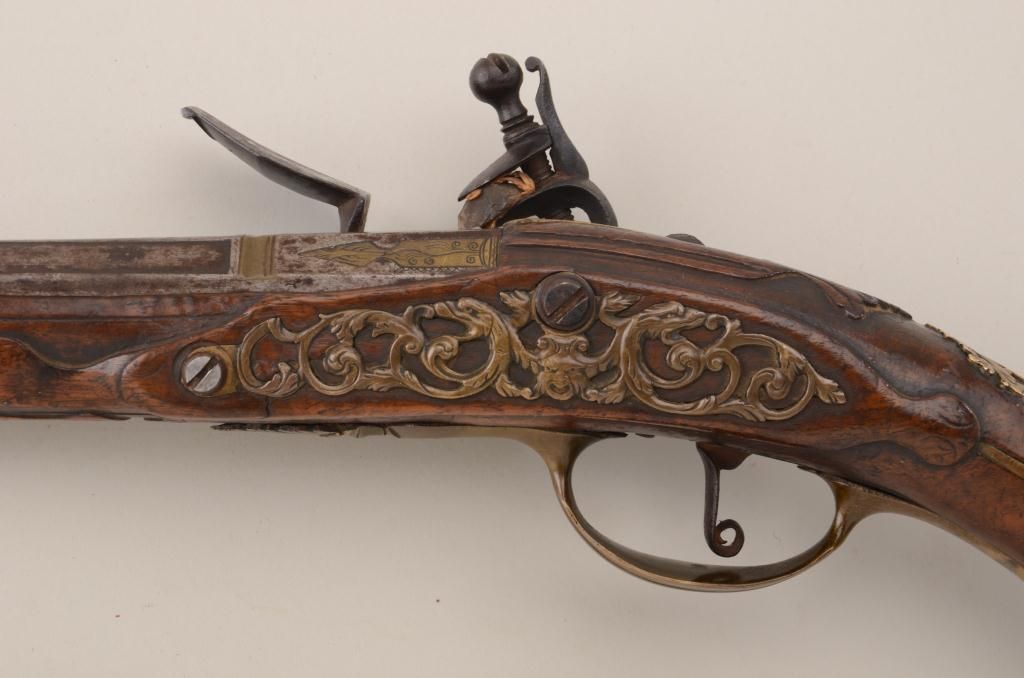 Pair of Dutch or Flemish flintlock horseman's pistols, circa 1700-1740 ...