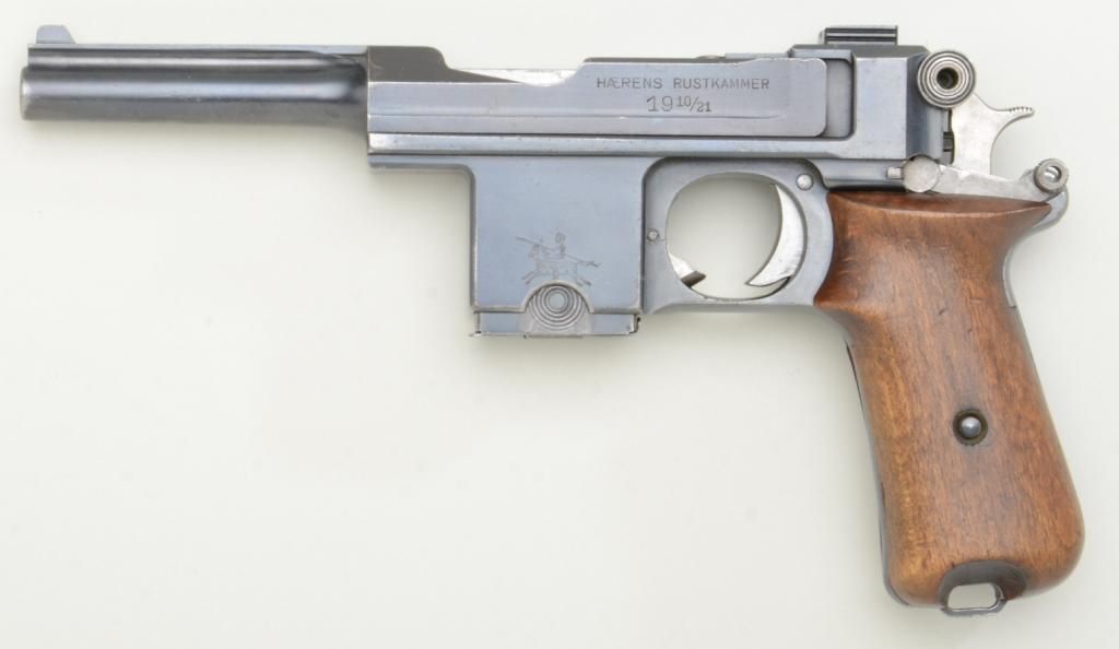 Danish Bergmann-Bayard Model 1910-21 semi-auto pistol made at the ...
