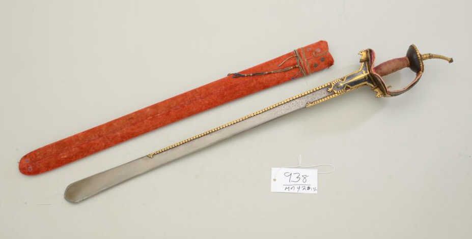 Royal quality Khanda style sword with Hindu basket type hilt, gold ...