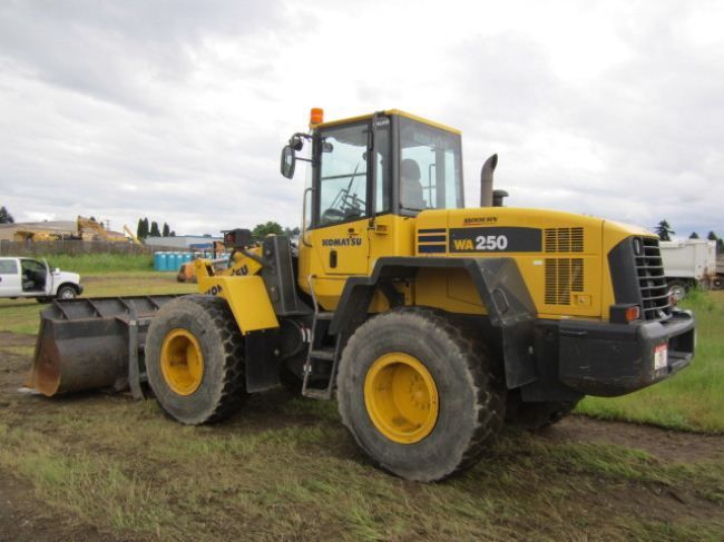 2006 Komatsu WA250-5 Wheel Loader