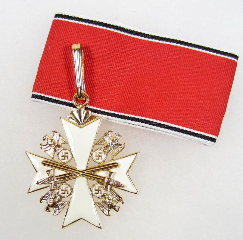 GERMAN NAZI ORDER OF THE EAGLE MEDAL W/ RIBBON IN GOLD
