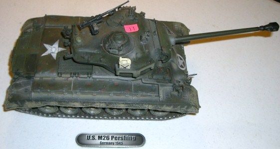 Model Tank stamped *2004 UNIMAX TOYS* U.S. Tank M26 PERSHING 1/32 Scale!!