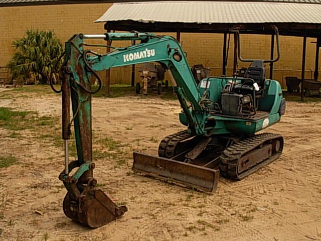 KOMATSU PC20-7 HYDRAULIC EXCAVATOR