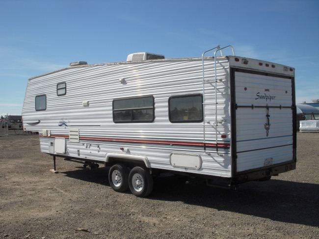 1999 Sandpiper Sport 32' T/A 5th Wheel RV Toy Hauler