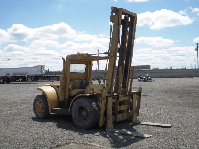 1968 Hyster H180E Forklift