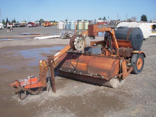 1988 Sweepster H84 S/A Towable Sweeper