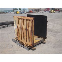 Long Reach Hydraulic Carton Clamp Attachment