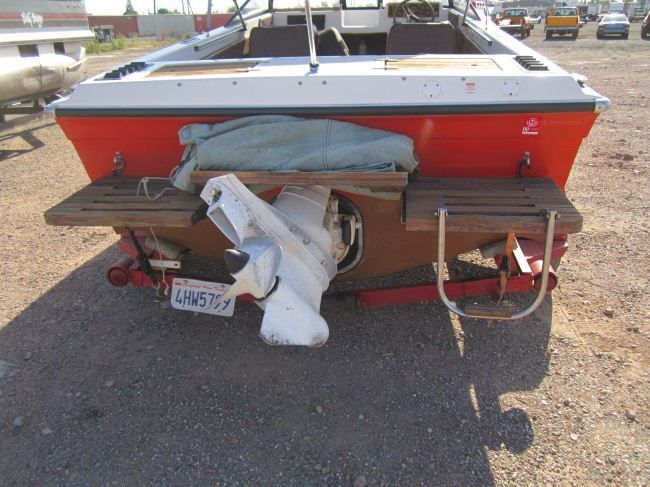1977 Bramco Lancer Seaswirl V-Hull Boat