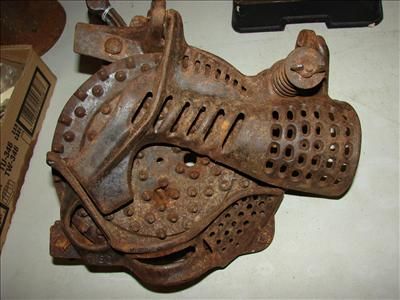 ANTIQUE CAST IRON FULTON CORN SHELLER PRIMITIVE