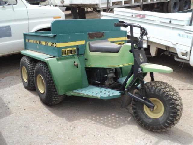 JOHN DEERE AMT 600 GATOR ??? MILES / HOURS NOTITLE YES KEYS
