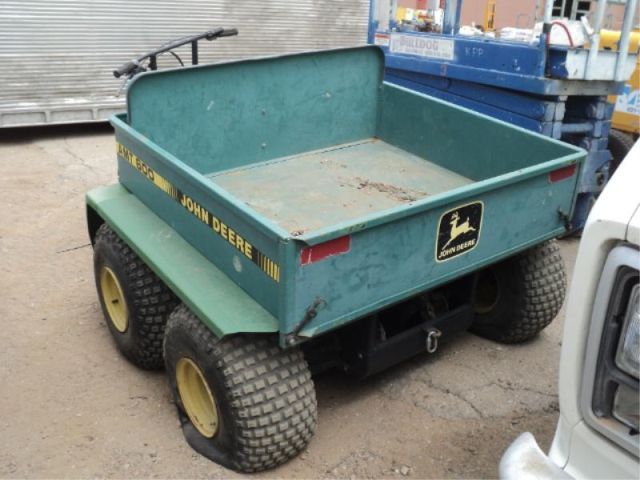 JOHN DEERE AMT 600 GATOR ??? MILES / HOURS NOTITLE YES KEYS