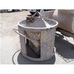 CEMENT BUCKET ~ BOTTOM DUMP