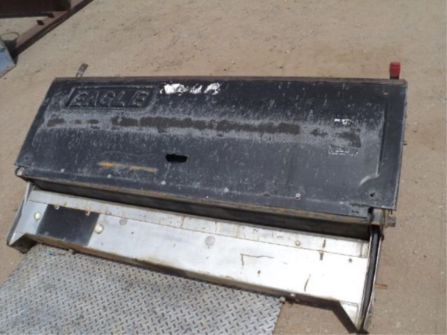 EAGLE LIFT GATE 38X60 WITH PICKUP BED INSERT RACK