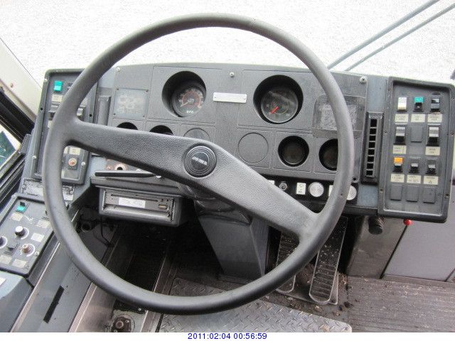 1987 - MCI COMMERCIAL BUS
