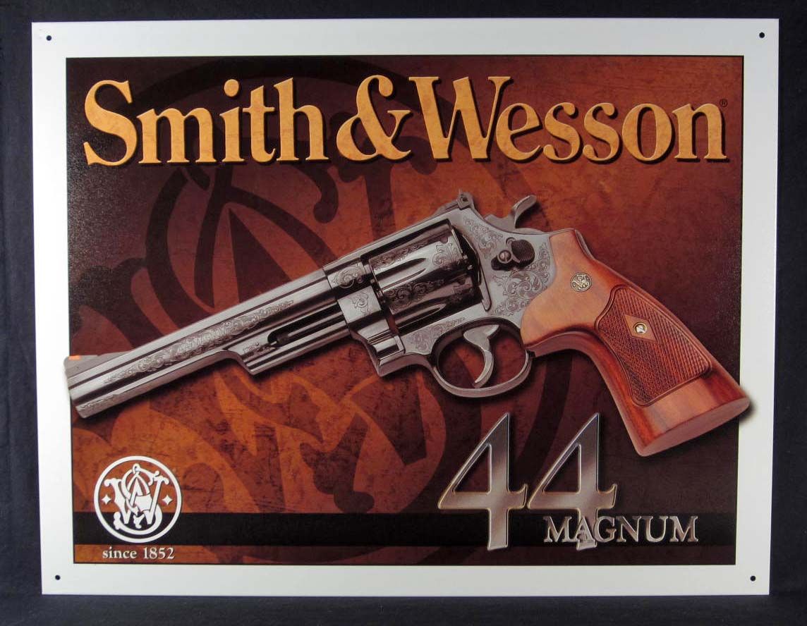 5523 - METAL ADVERTISING SIGN - SMITH & WESSON .44 MAGNUM - 12.5x16"