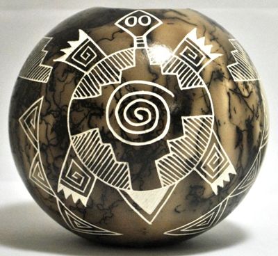 Acoma Pueblo Turtle Etched Horsehair Pottery - Gary Yellow Corn Louis