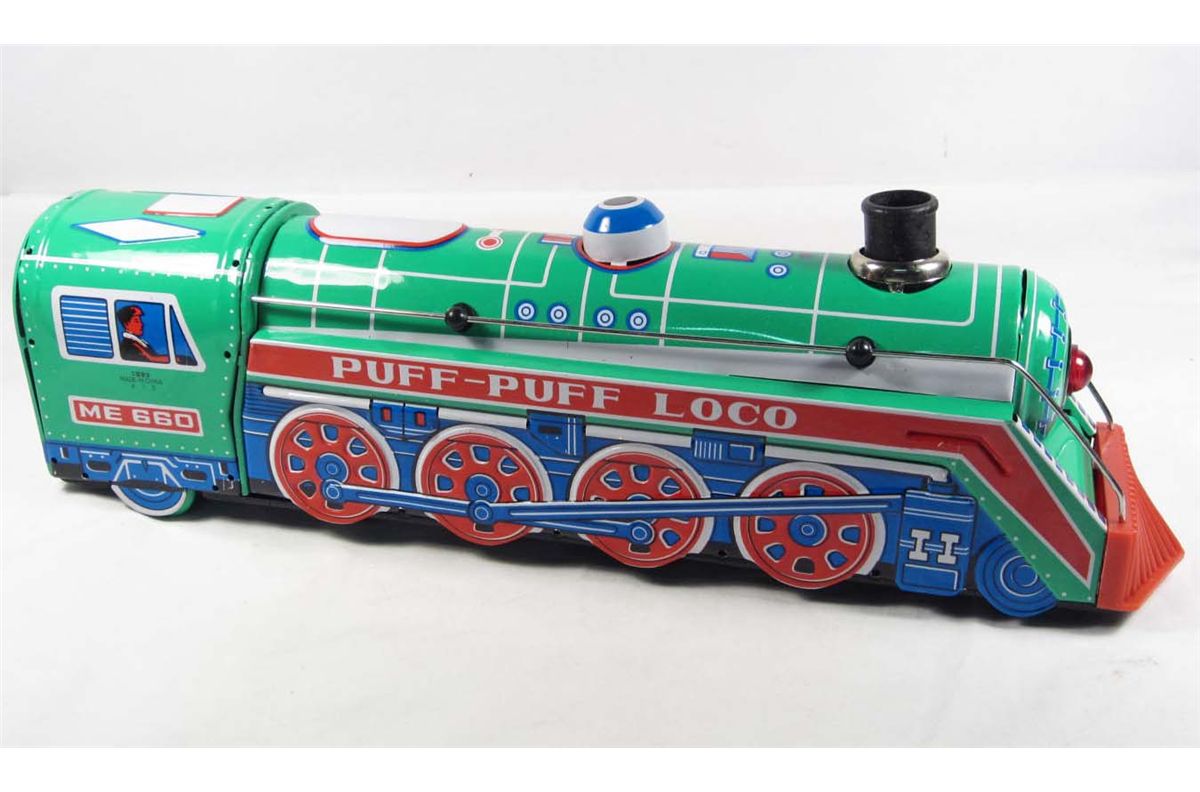 TIN PUFF PUFF LOCO BATTERY OPERATED TRAIN CAR IN ORIGINAL BOX