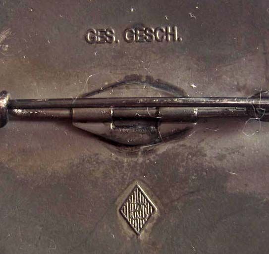 GERMAN NAZI 1936 BERLIN SUMMER XI OLYMPIAD ENAMELED JUDGE BADGE