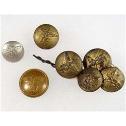 LOT OF GERMAN NAZI BUTTONS
