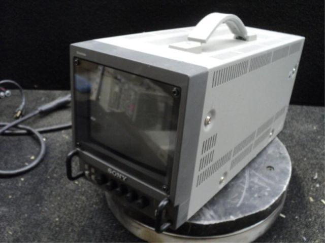 SONY TRINITRON SURVEILLANCE MONITOR