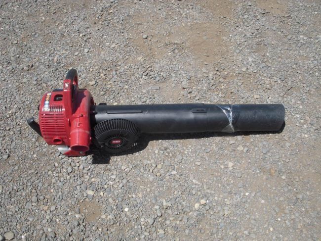 Toro T25 Gas Power Vac