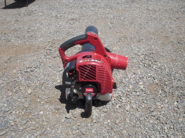 Toro T25 Gas Power Vac