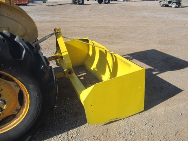 Ford 420 Skip Loader