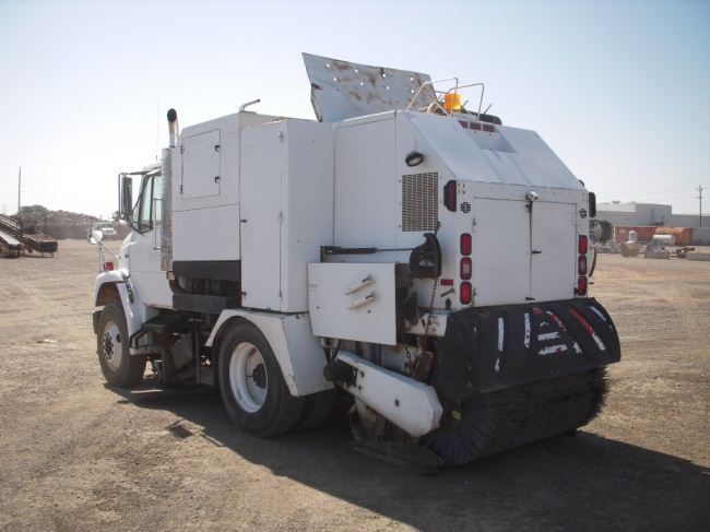1999 Freightliner FL70 Mobile Street Sweeper