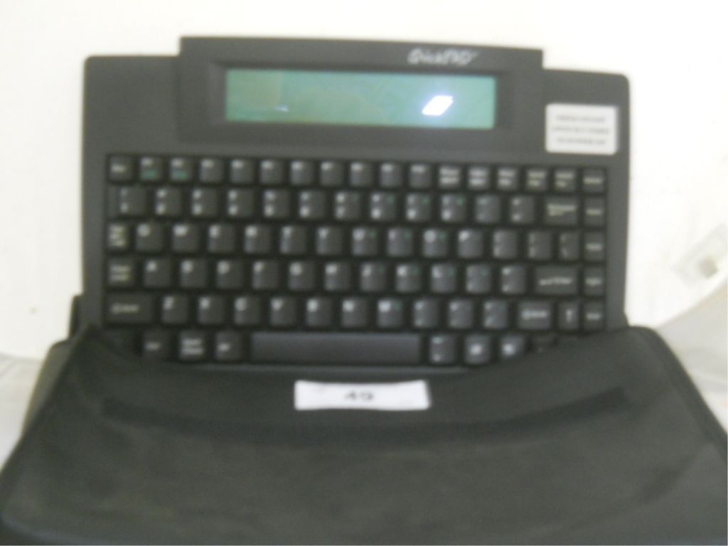 Quick Pad Wireless Key Board With Case