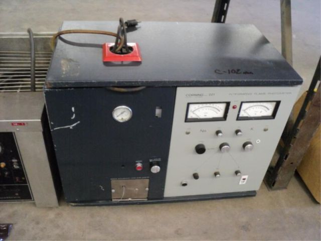 CORNING 227 INTEGRATING FLAME PHOTOMETER