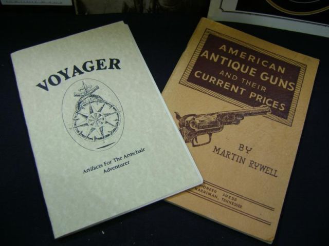 LOT OF BOOKS: VOYAGER, AMERICAN ANTIQUE GUNS BY THEIR CURRENT PRICES ...