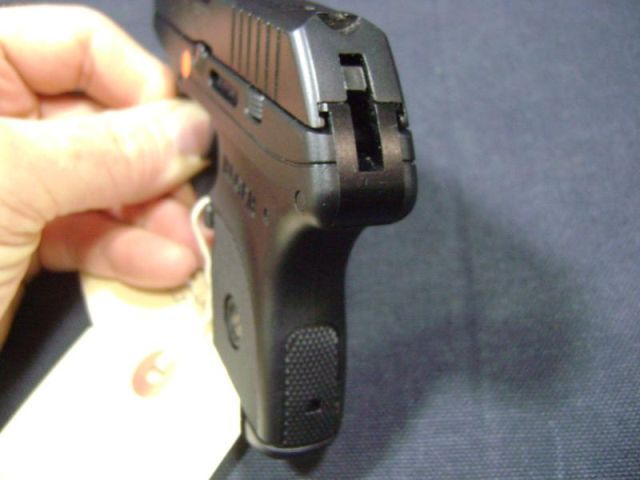 RUGER, 380 AUTO LCP COMPACT PISTOL SER# 374-09700 WITH BOX AND 1 CLIP ...