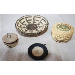 5 Miniature Native American Baskets