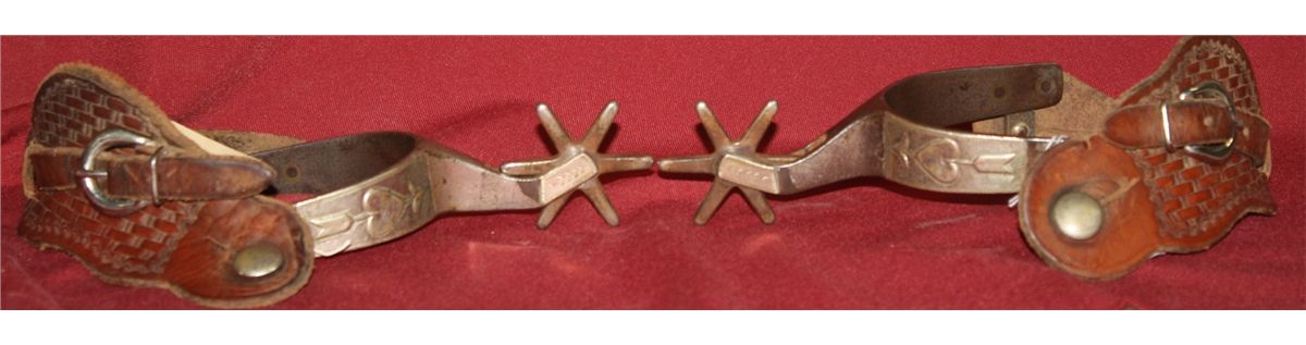 Kelly Spurs with Heart and Arrow