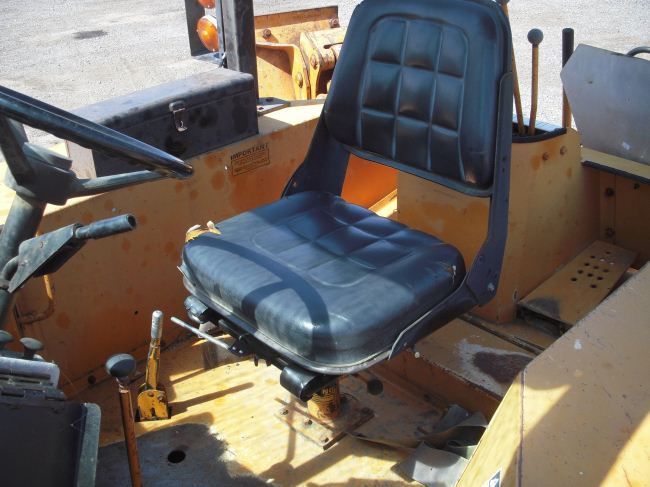 1980 Case 580C Loader Backhoe