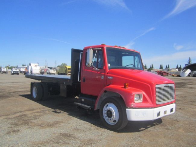 2000 Freightliner FL60 S/A Scissor Flatbed Dump Truck